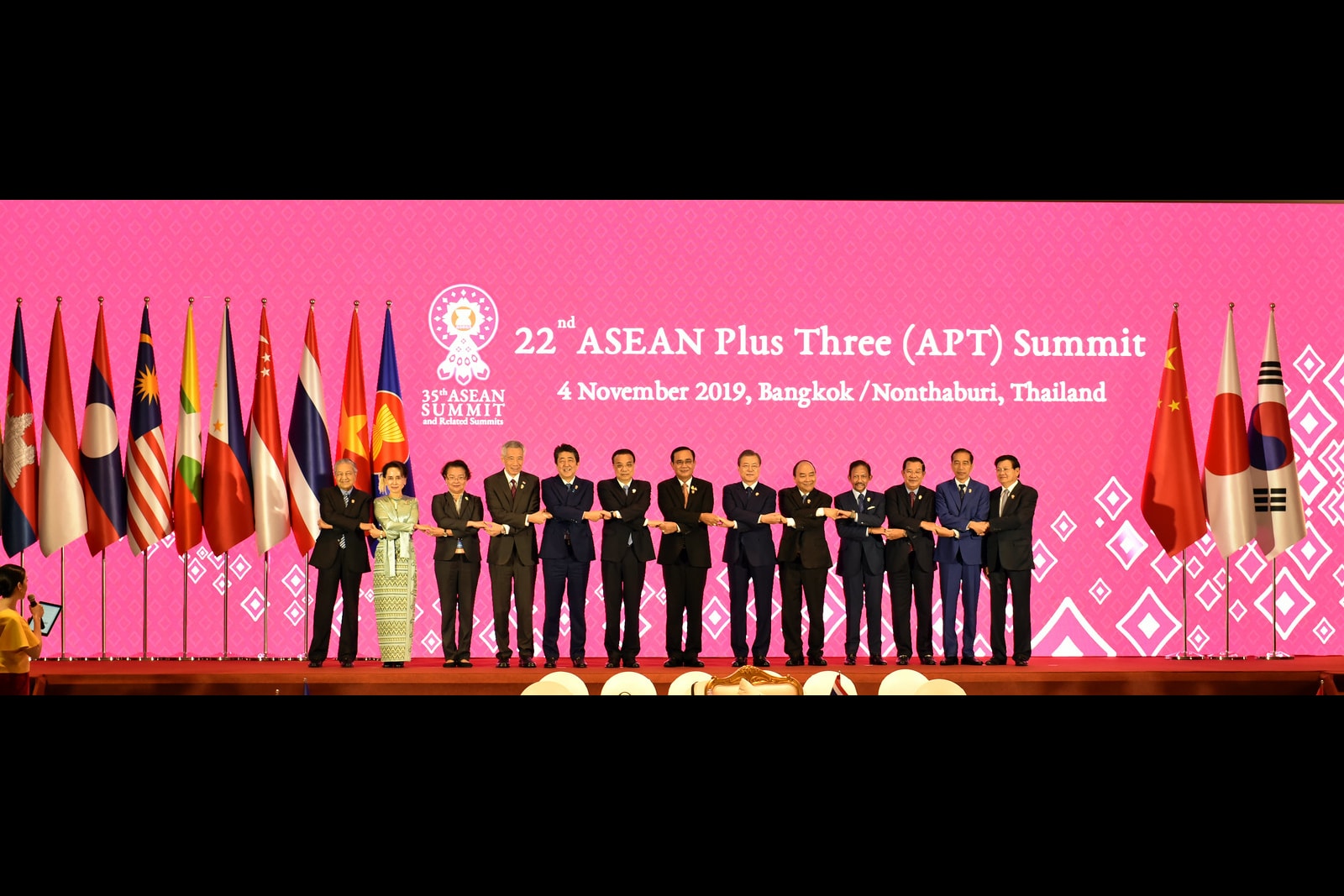 APT » ASEAN Plus Three Leaders Statement on Connecting the ... APT » ASEAN Plus Three Leaders Statement on Connecting the ...
