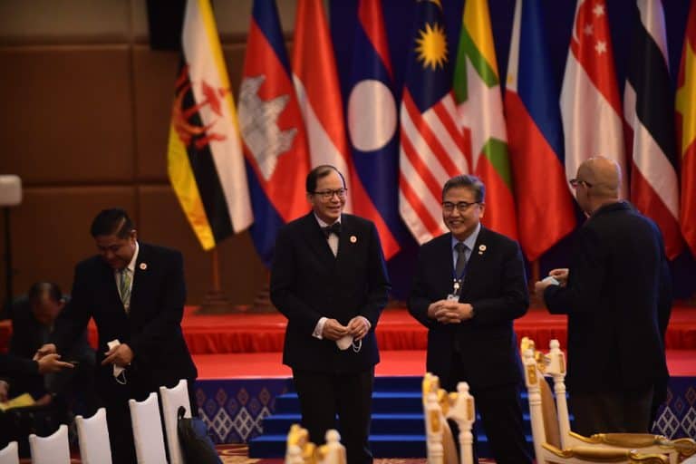 APT Chairman’s Statement of The 25th ASEAN Plus Three Summit - ASEAN ...